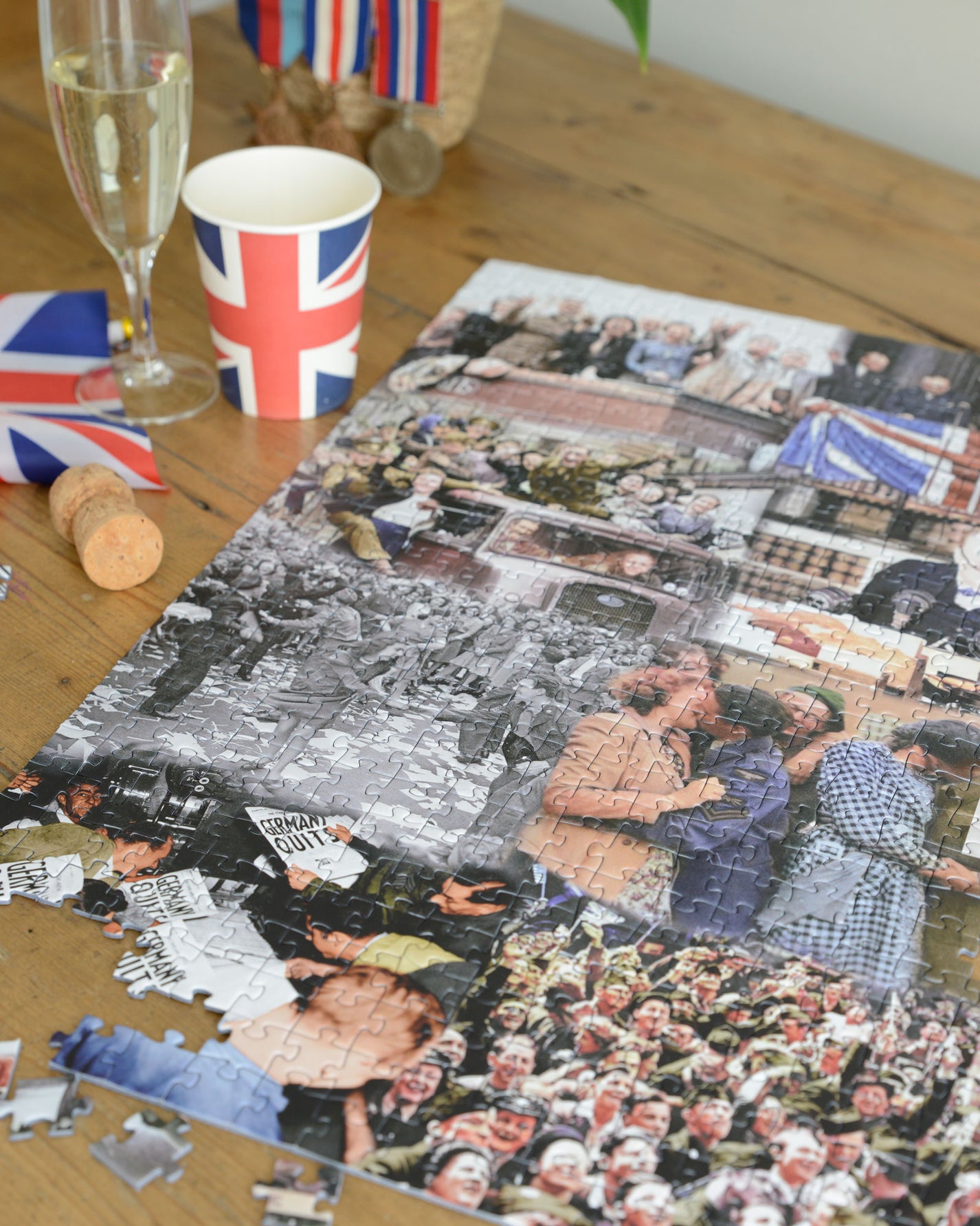 Imperial War Museums VE Day 80th Anniversary 1000 Piece Jigsaw – All ...