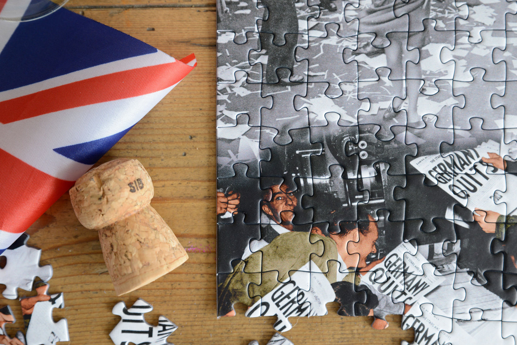Imperial War Museums VE Day 80th Anniversary 1000 Piece Jigsaw – All ...